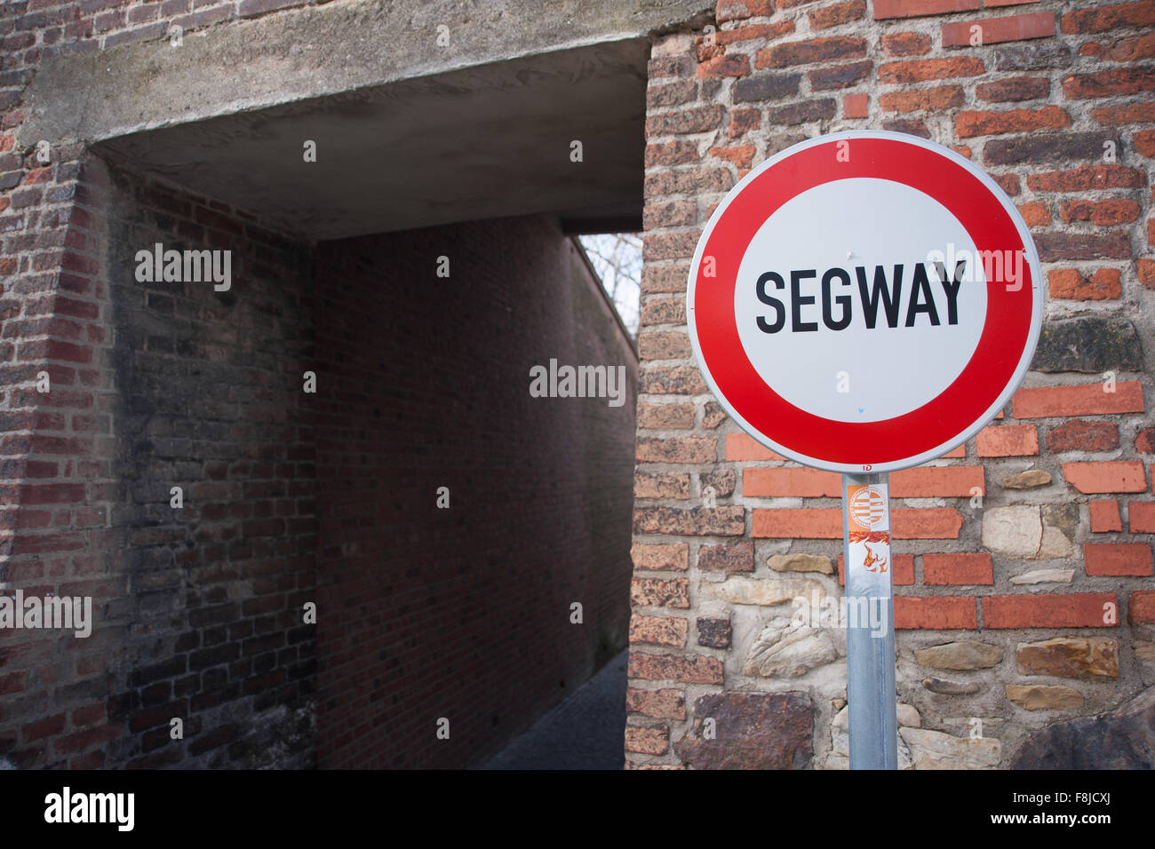 Segway sign hi-res stock photography and images - Alamy
