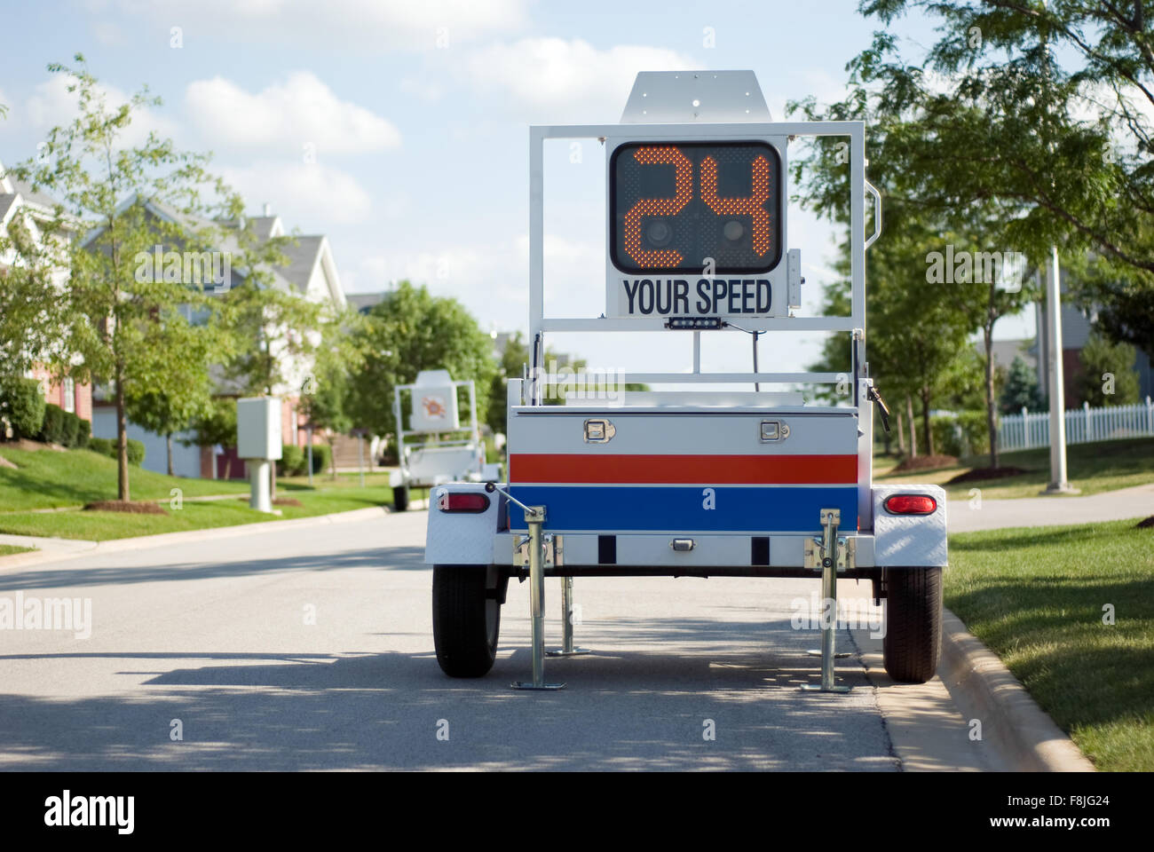 Police Mobile Radar Speed Trailer. Picture of a mobile police radar ...