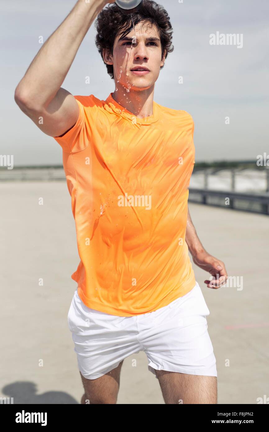 Male runner cooling off hi-res stock photography and images - Alamy