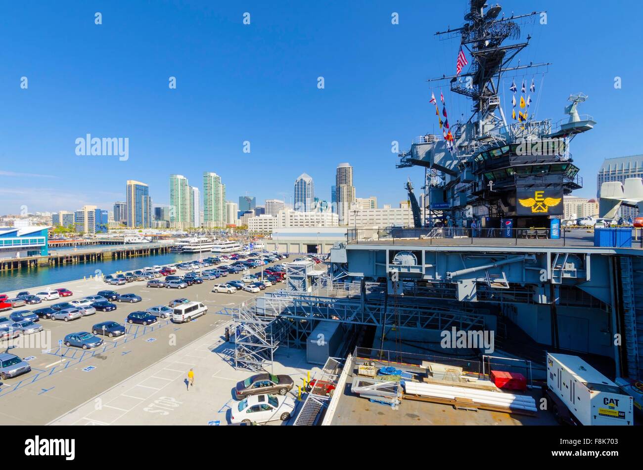 The aircraft carrier uss midway cv 41 hi-res stock photography and ...
