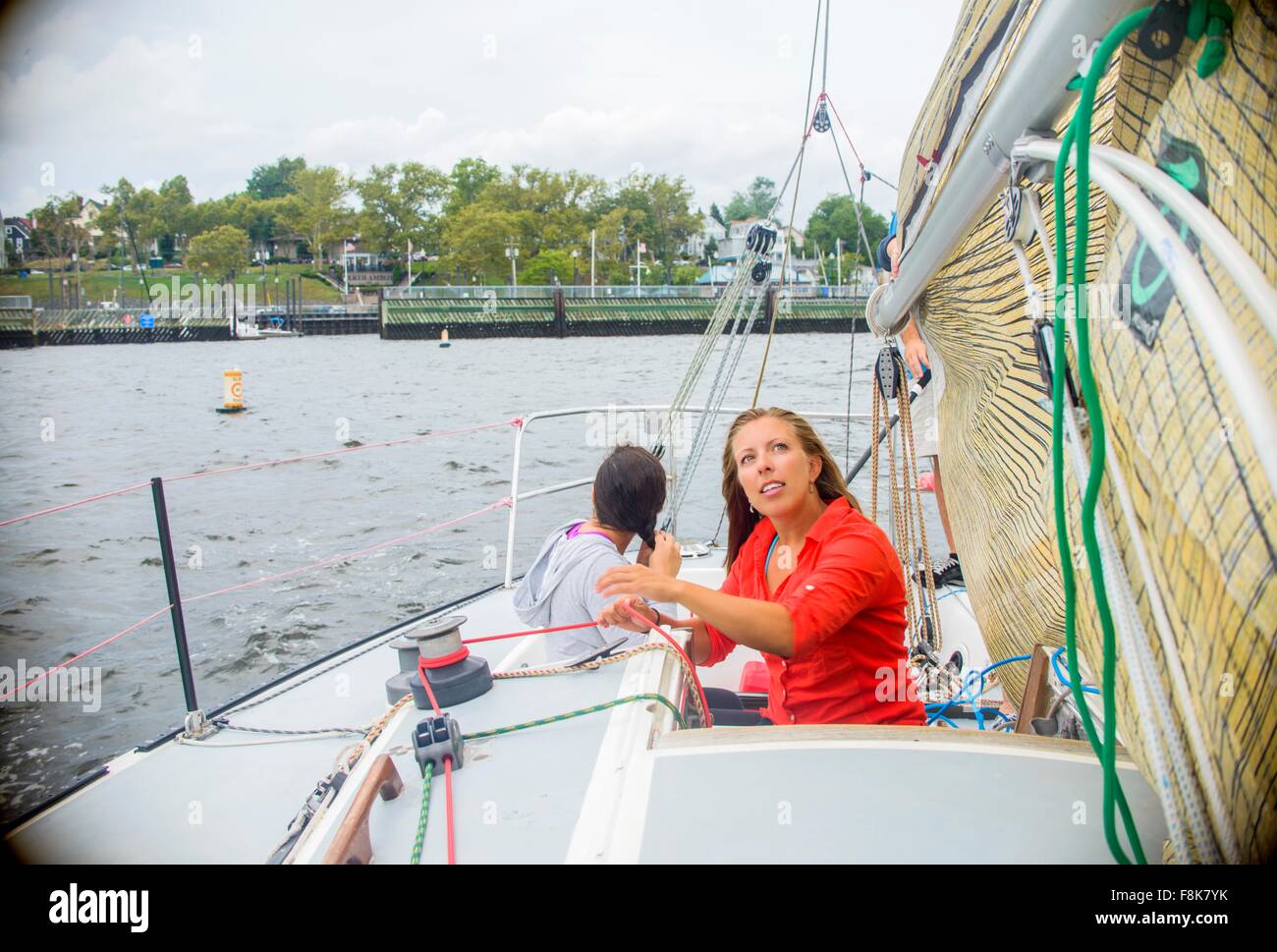 Adjusting sail hi-res stock photography and images - Alamy