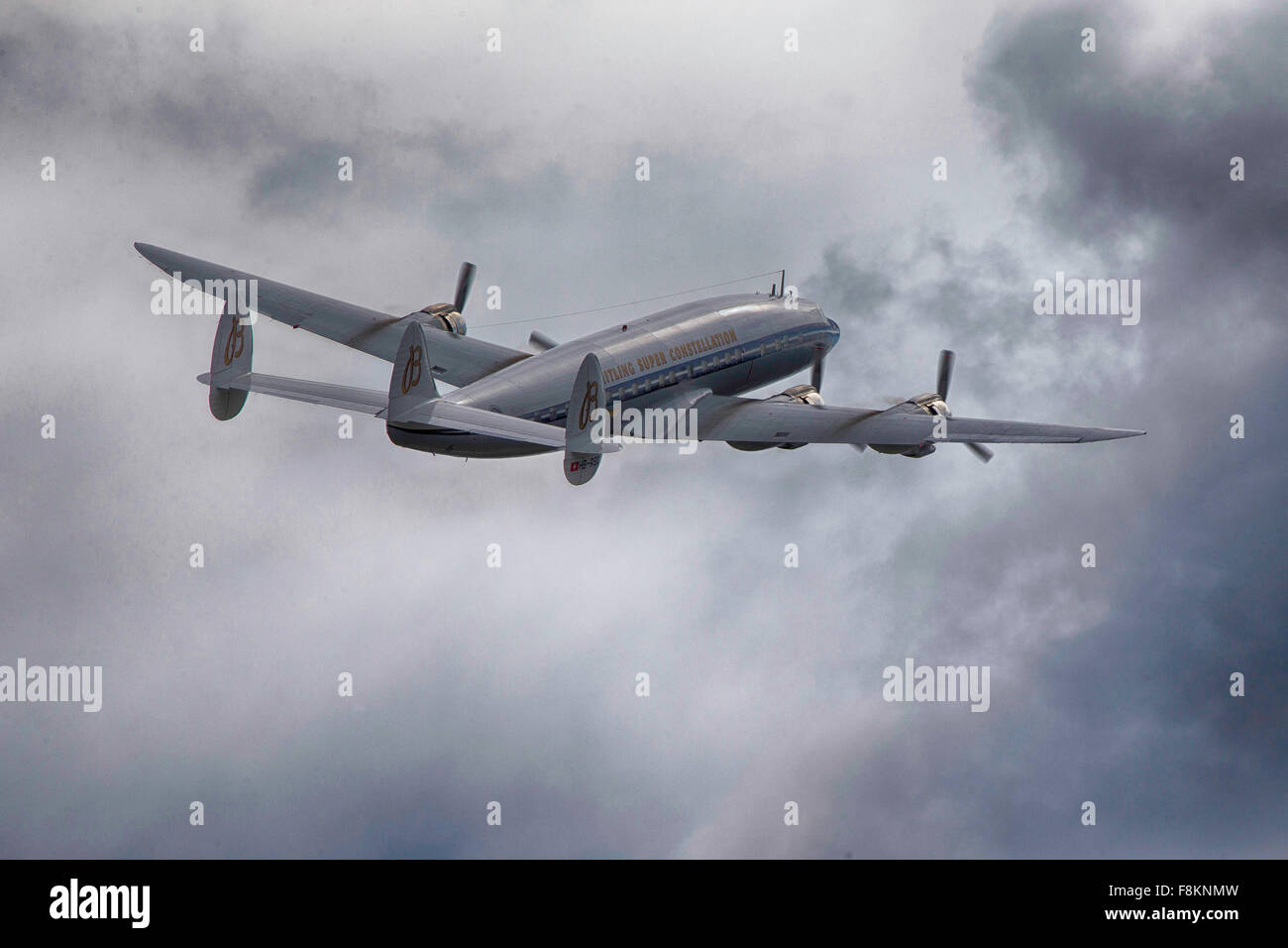 Super constellation hi-res stock photography and images - Alamy