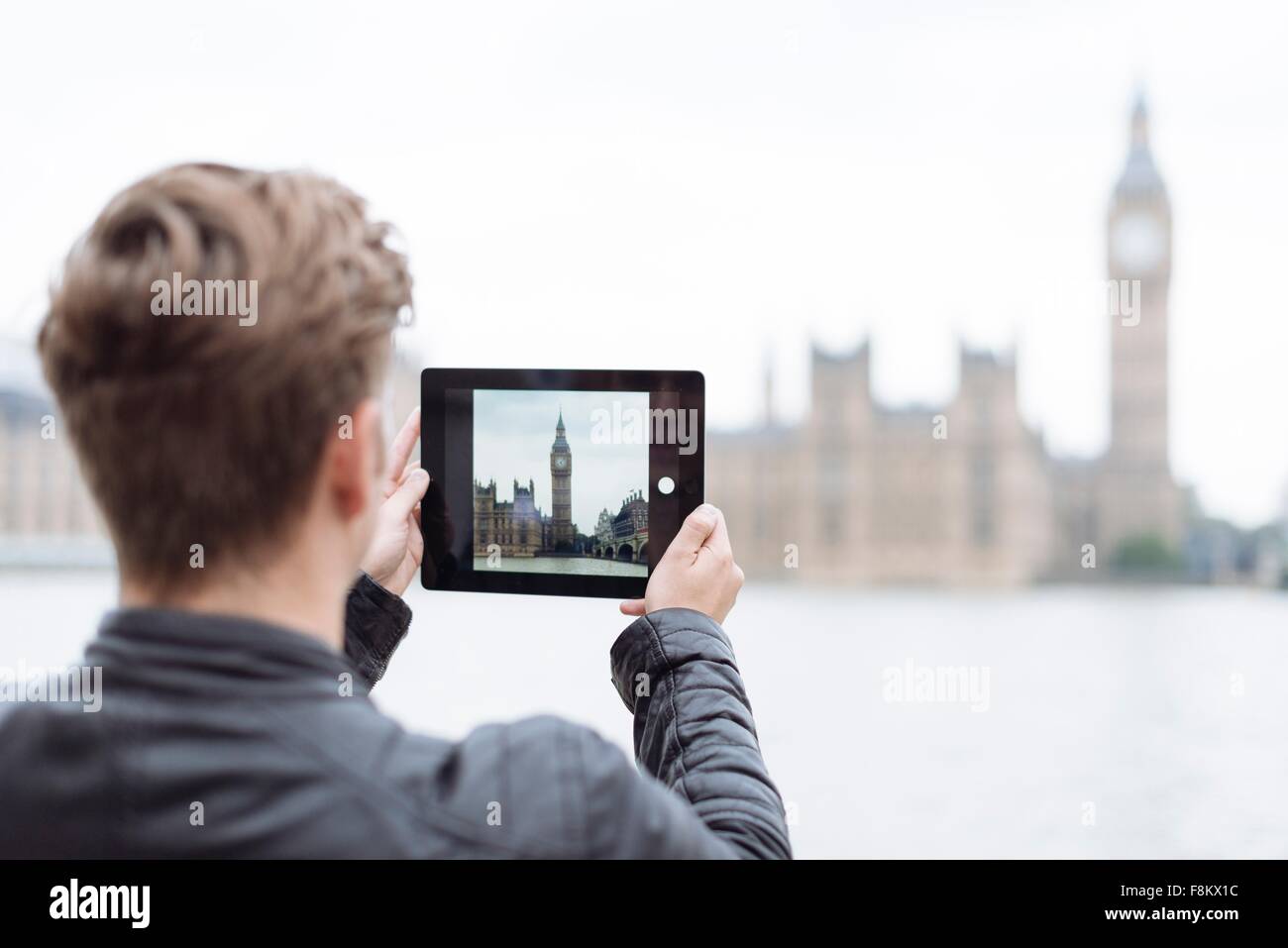 Photographing big ben hi-res stock photography and images - Alamy