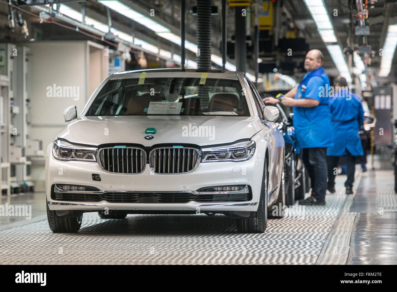 Dingolfing, Germany. 4th Dec, 2015. A BMW 7 Series at the BMW factory ...