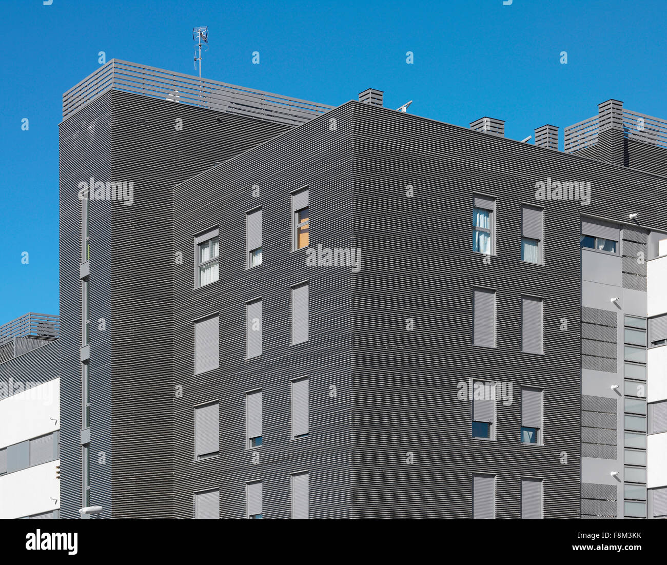 Modern bright aluminum building facade detail horizontal Stock Photo ...