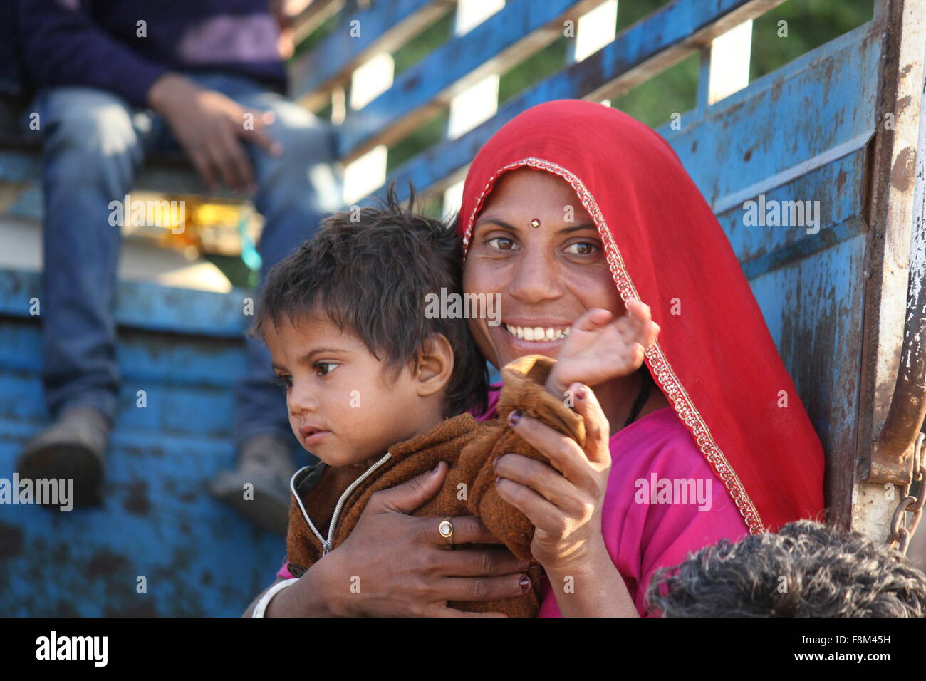 Pushkar, India, A beautiful Indian Mum with her son Stock Photo - Alamy