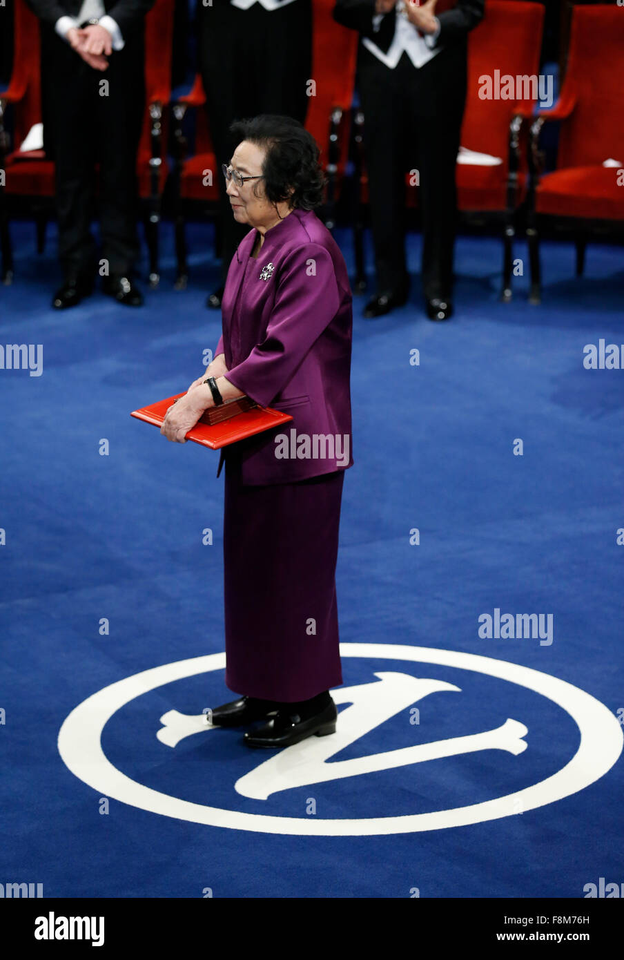 2015 youyou tu nobel hi-res stock photography and images - Alamy