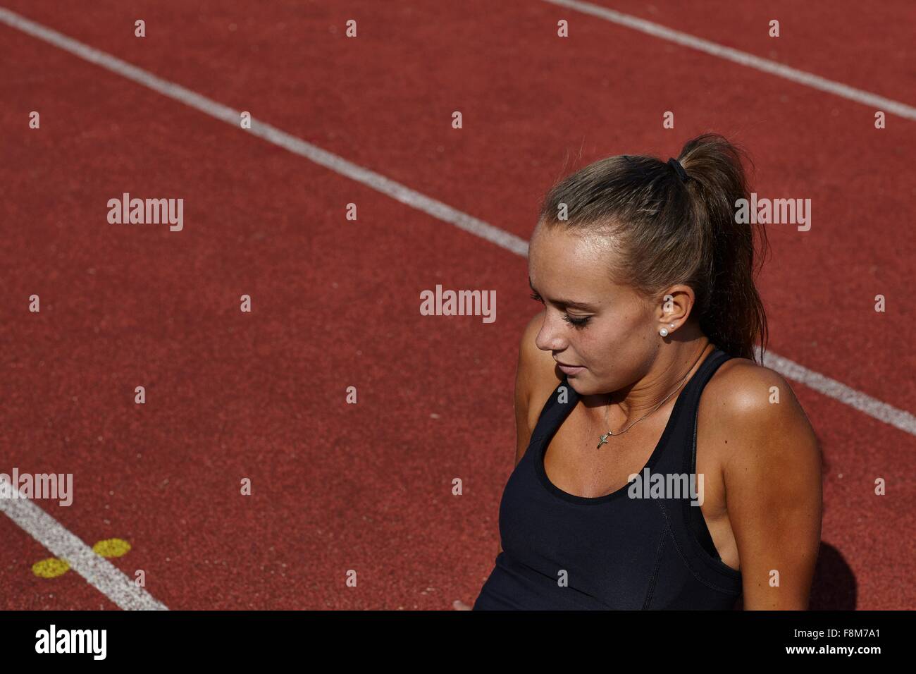 Runner sitting hi-res stock photography and images - Alamy