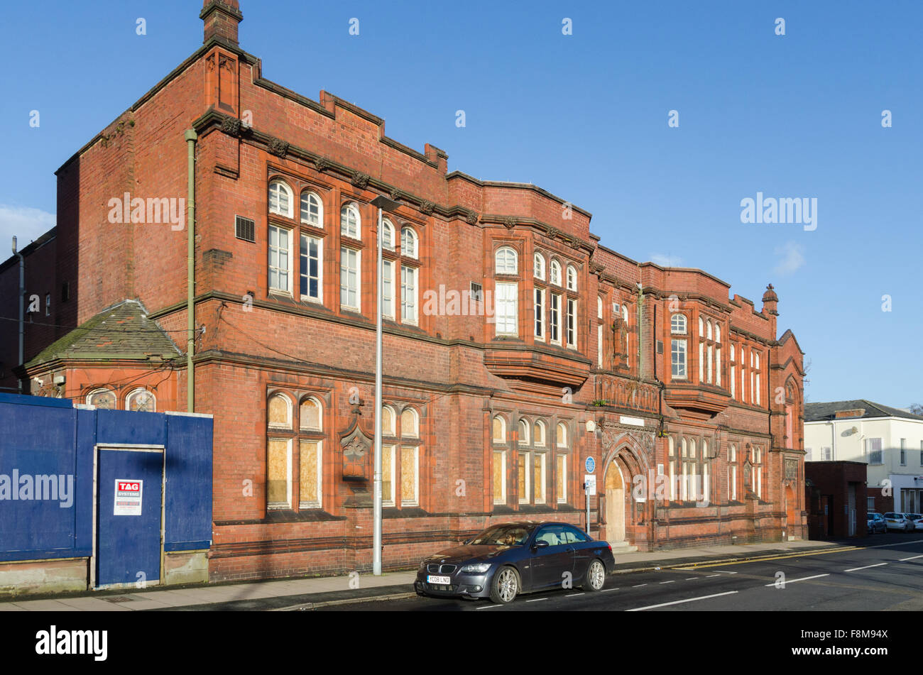 Victorian school building hi-res stock photography and images - Alamy
