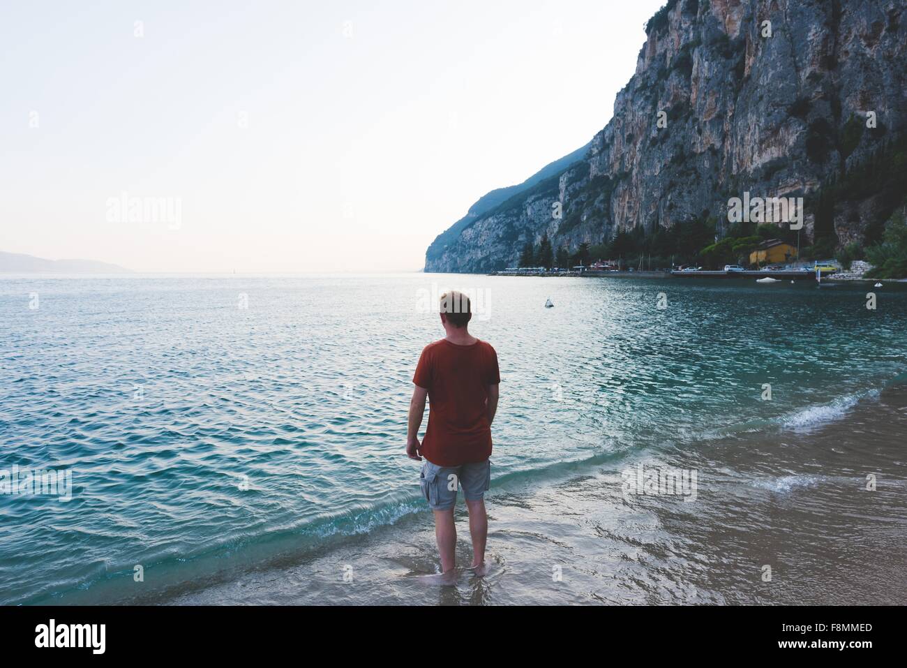 Man enjoying view hi-res stock photography and images - Alamy