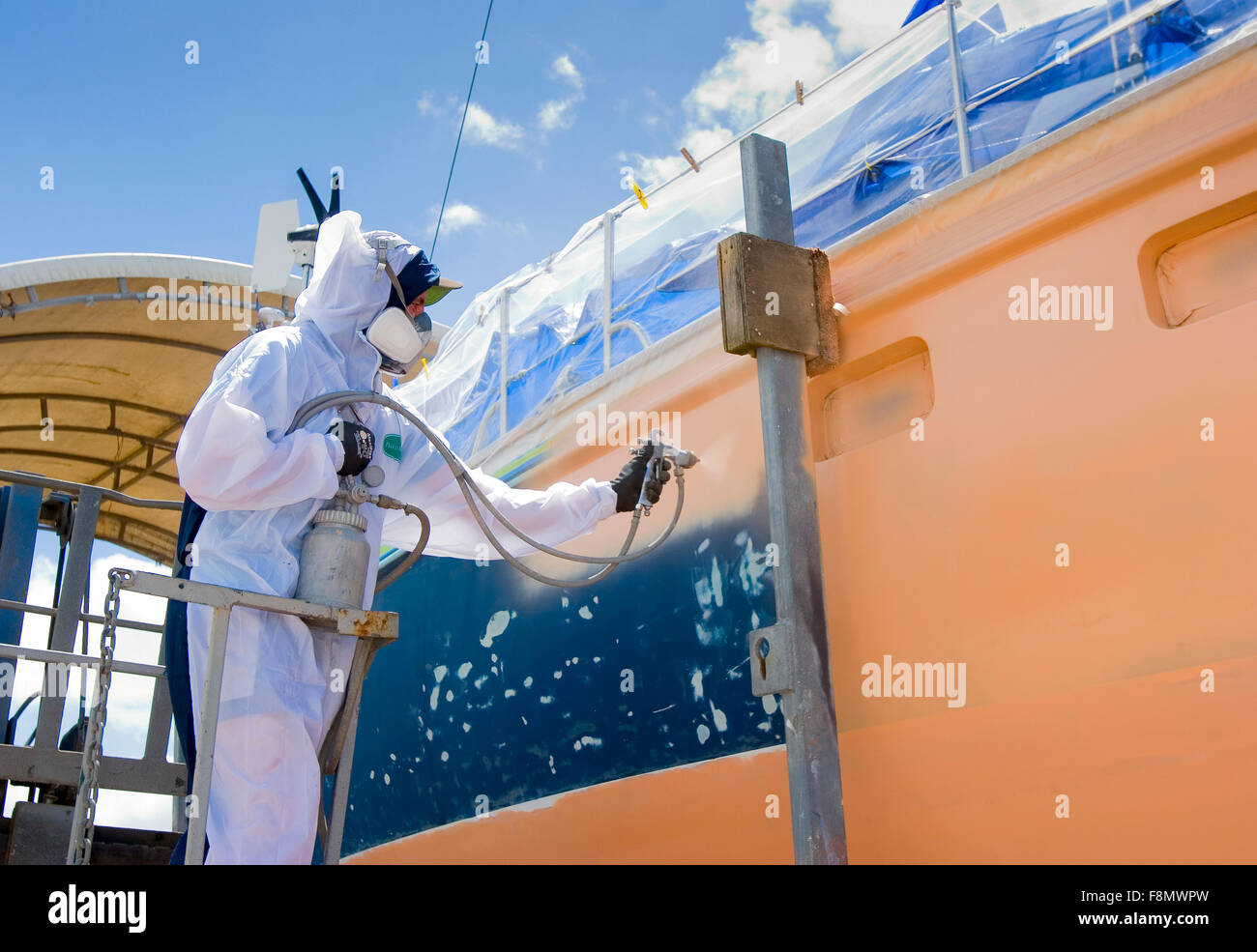 Spray painting boat hi-res stock photography and images - Alamy