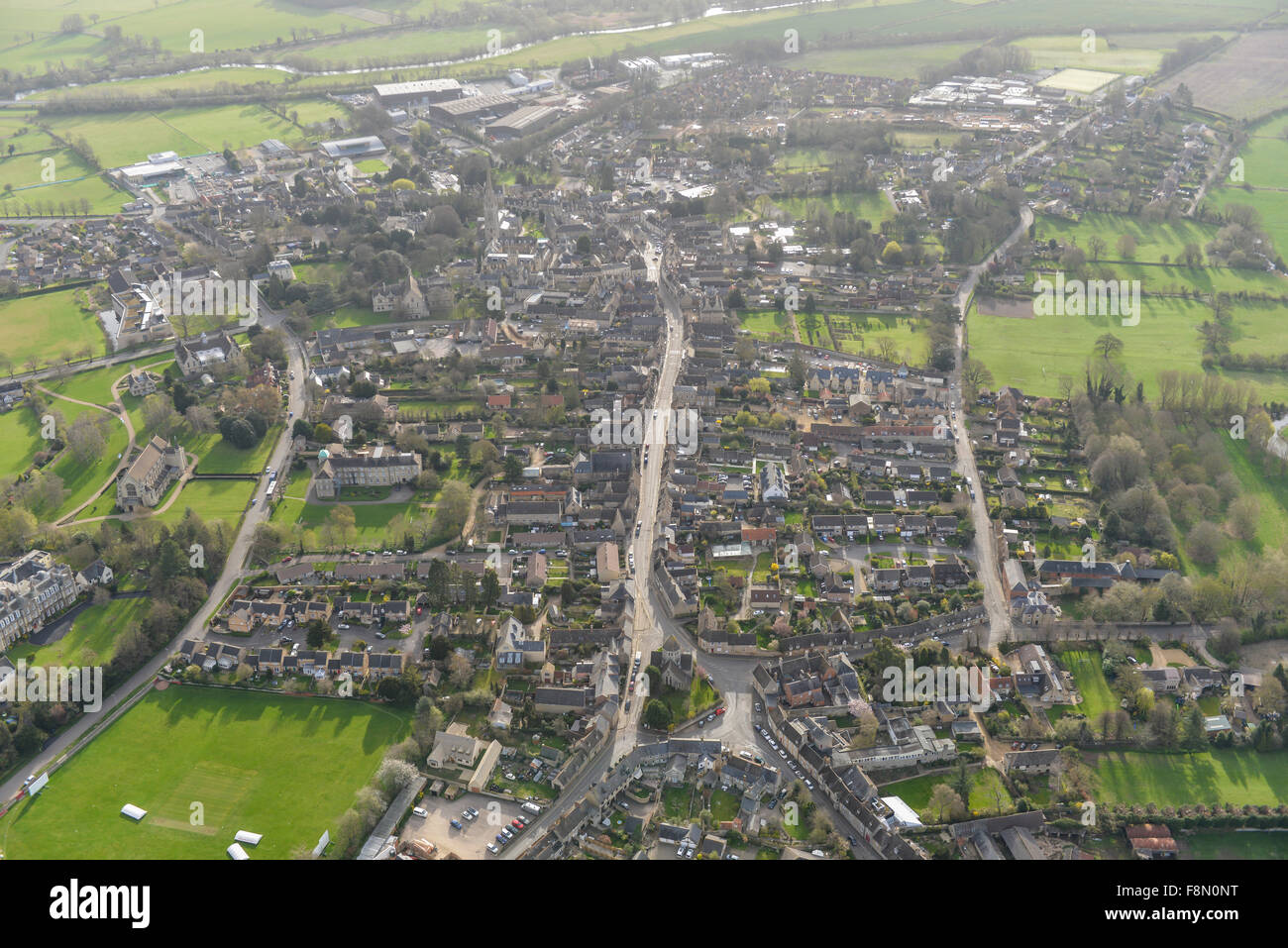 An aerial view of the Northamptonshire town of Oundle Stock Photo - Alamy