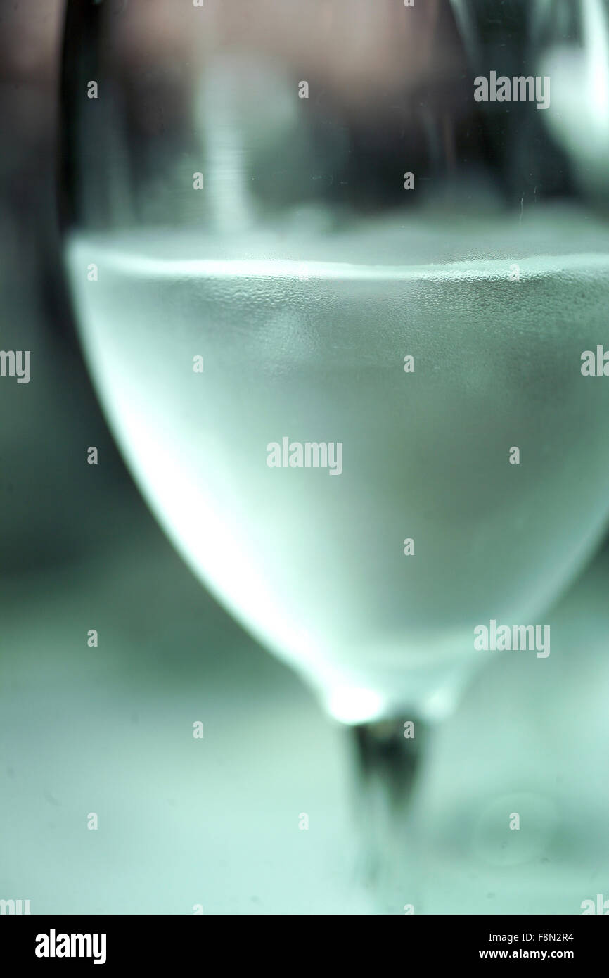 Cool glass of water / Refreshing drink Stock Photo - Alamy