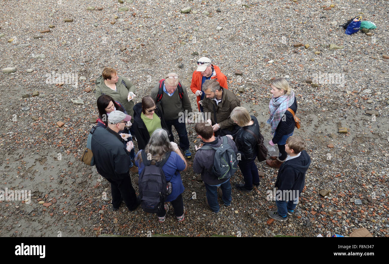 Mudlarks hi-res stock photography and images - Alamy