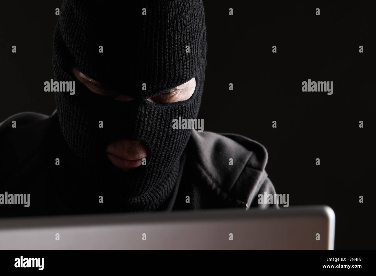 Cyber crime hi-res stock photography and images - Alamy