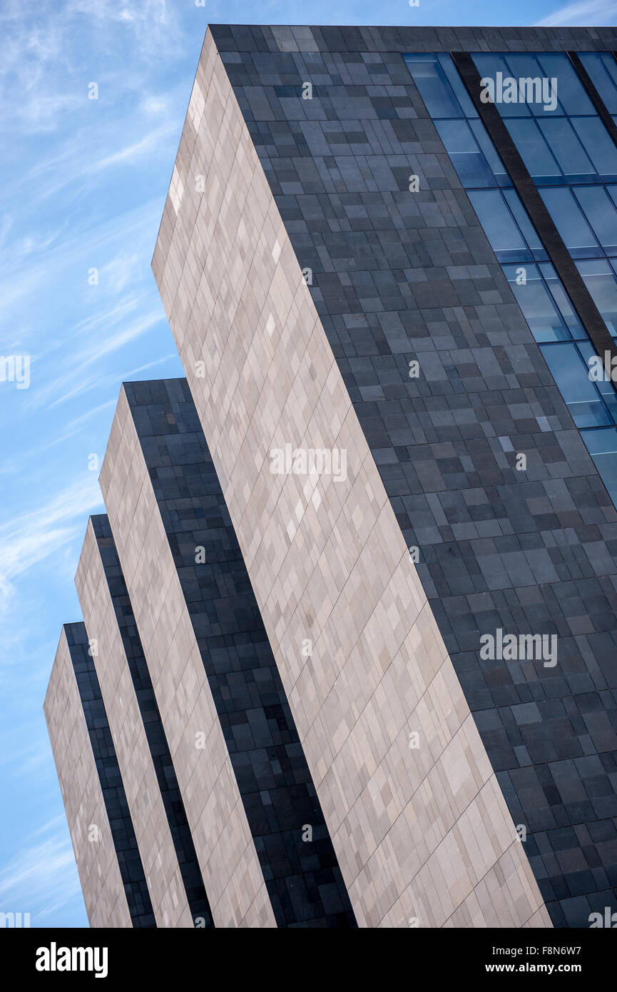 Abstract lines on architecture hi-res stock photography and images - Alamy