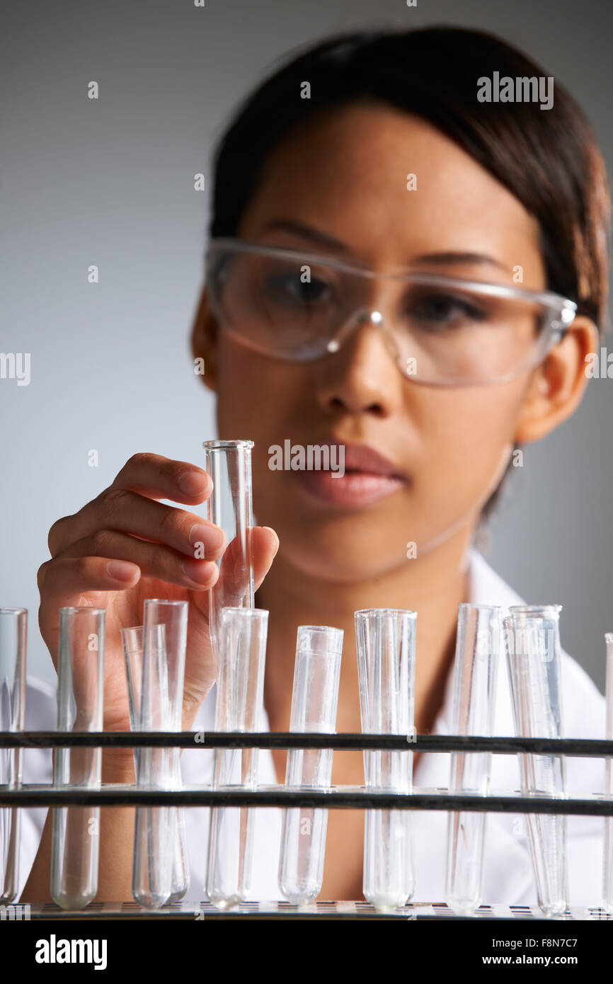 Female scientist studying test hi-res stock photography and images - Alamy