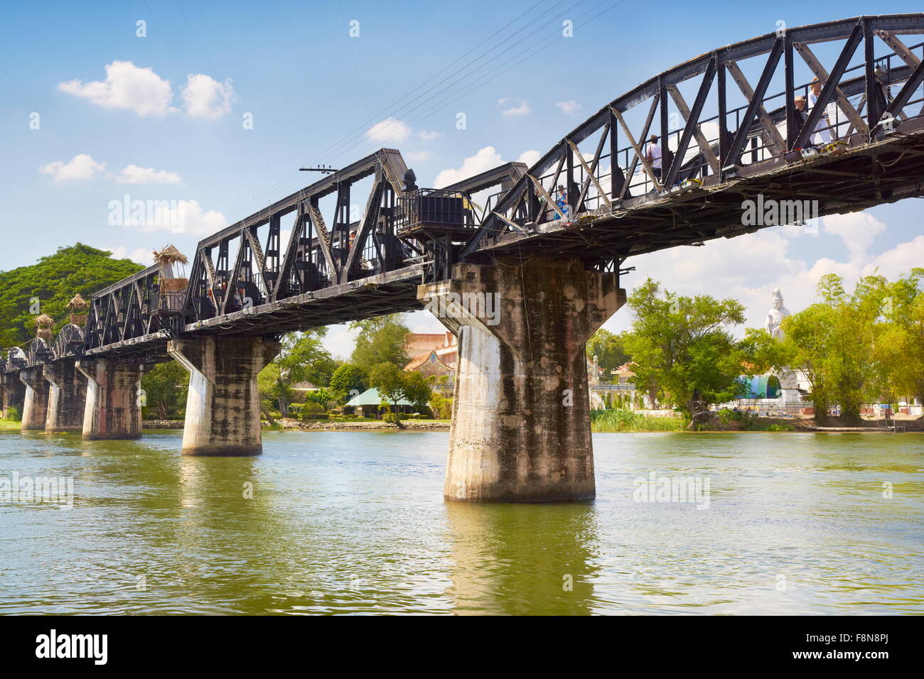 Thailand - Kanchanaburi, Bridge over the river Kwai Stock Photo - Alamy