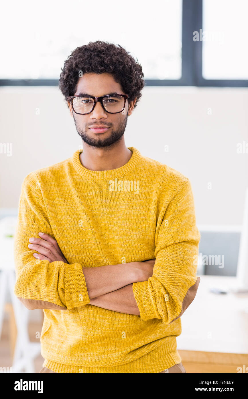 Working with arms crossed hi-res stock photography and images - Alamy