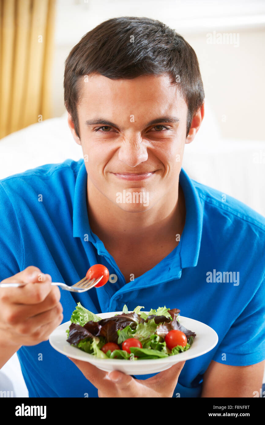 Fussy eating hi-res stock photography and images - Alamy