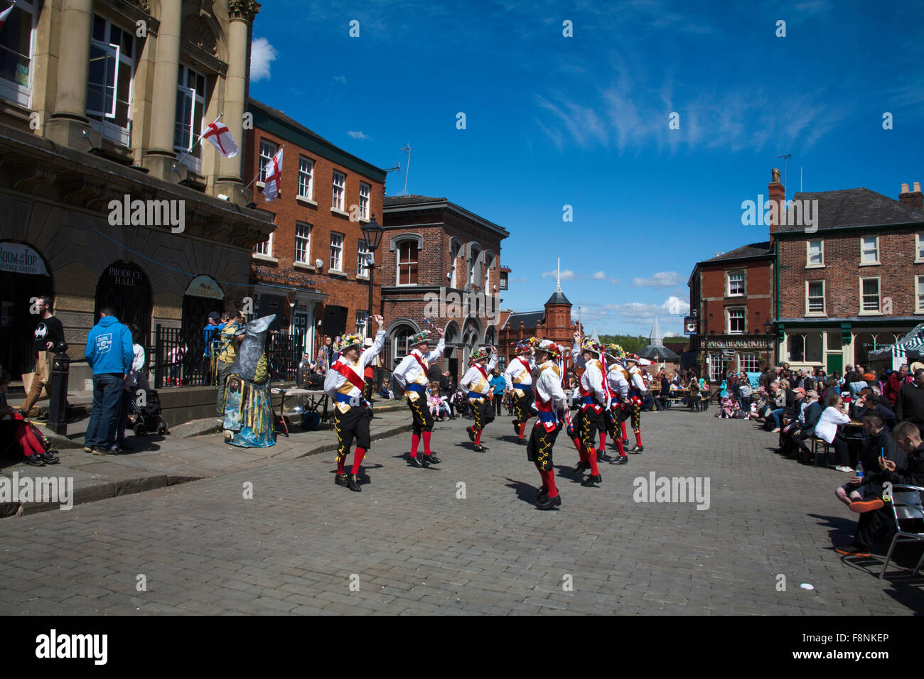 The Manchester Morris Men Morris Dancing Group Stockport Folk Festival ...
