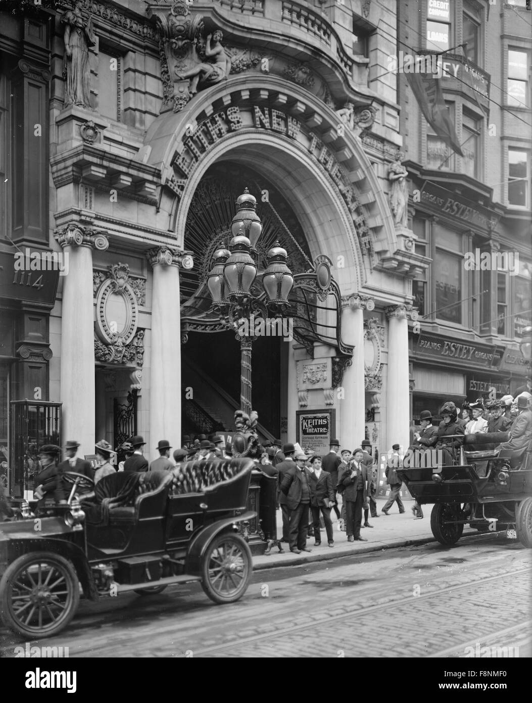 Historical philadelphia theater hi-res stock photography and images - Alamy