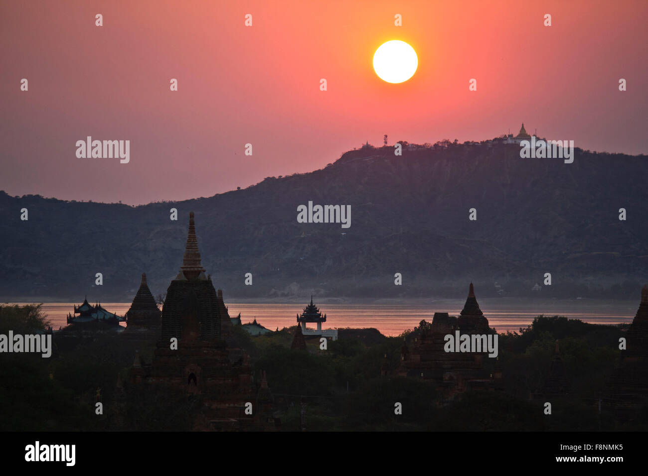 Sunset in Bagan, Myanmar, Burma, with temples Stock Photo - Alamy