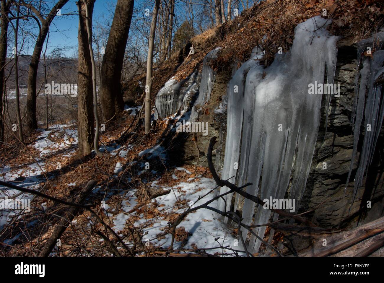 Cold rocks and hiking in winter hi-res stock photography and images - Alamy