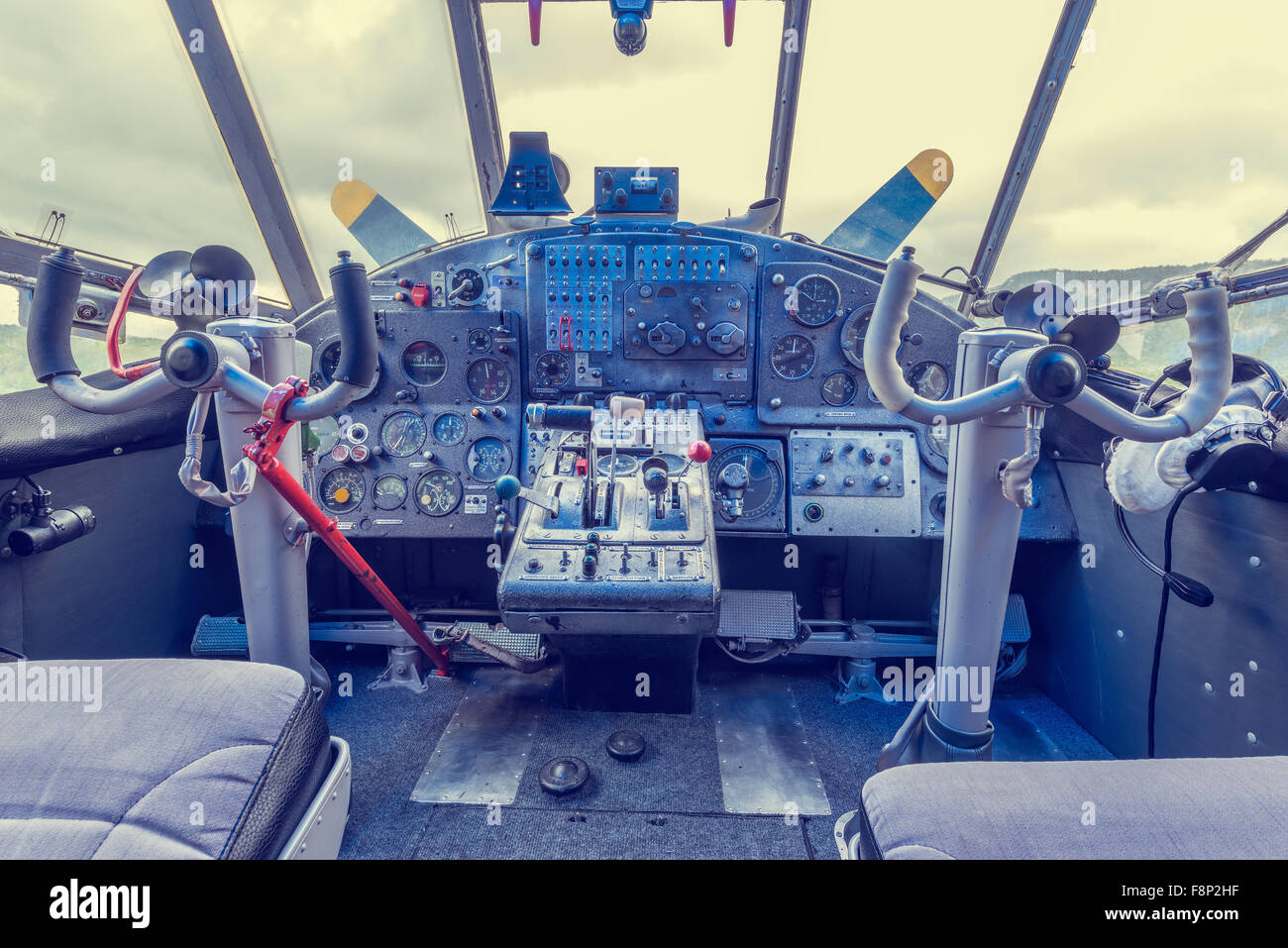 Old cockpit hi-res stock photography and images - Alamy