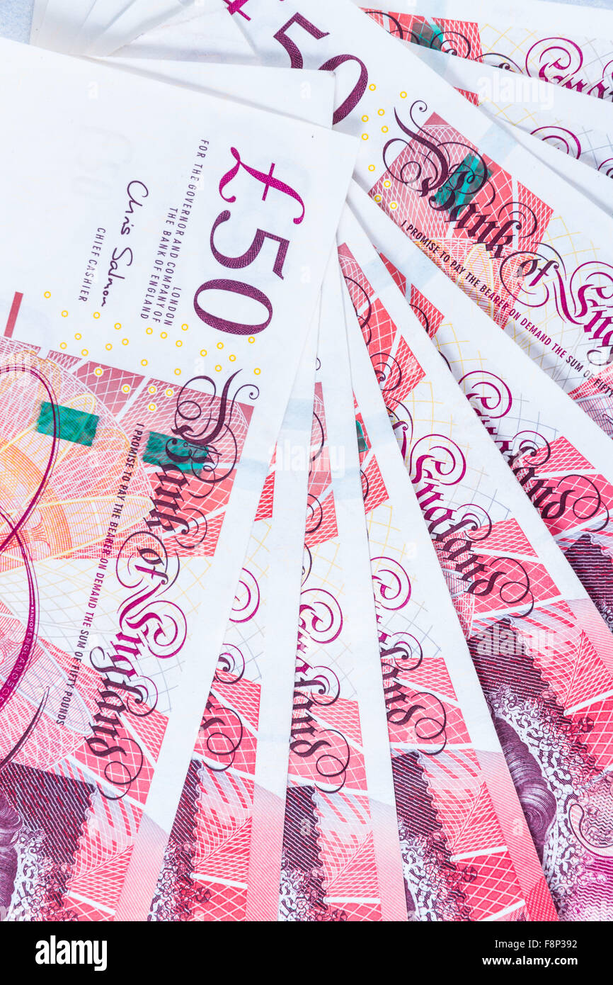 50 pound note stack hi-res stock photography and images - Alamy