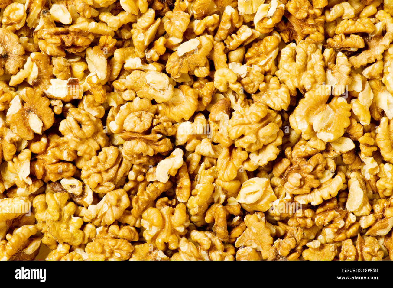 Background made of fresh walnut nuts Stock Photo - Alamy