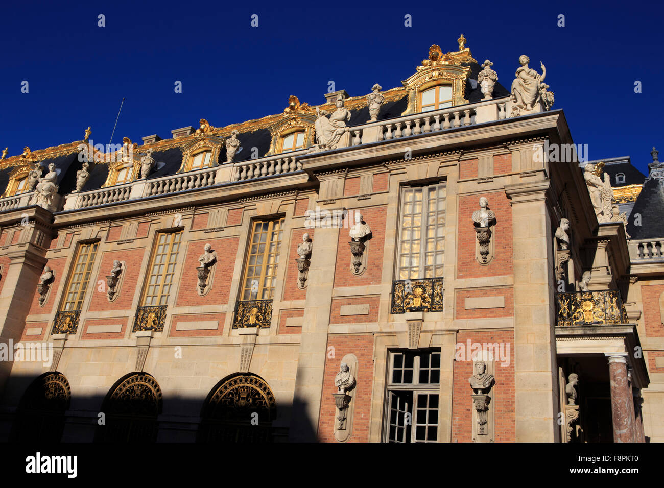 Versailles mansion hi-res stock photography and images - Alamy