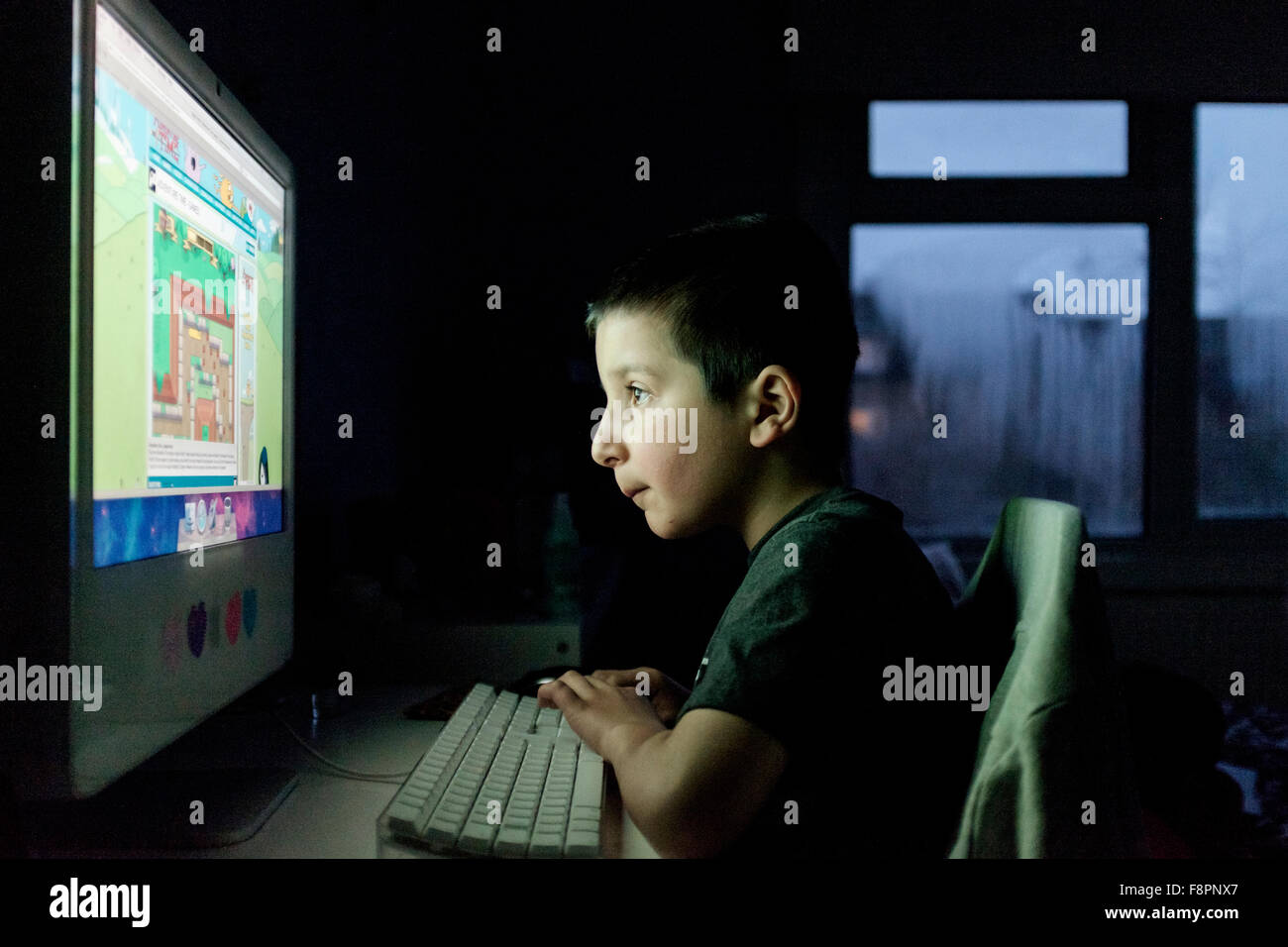 Computer_games hi-res stock photography and images - Alamy