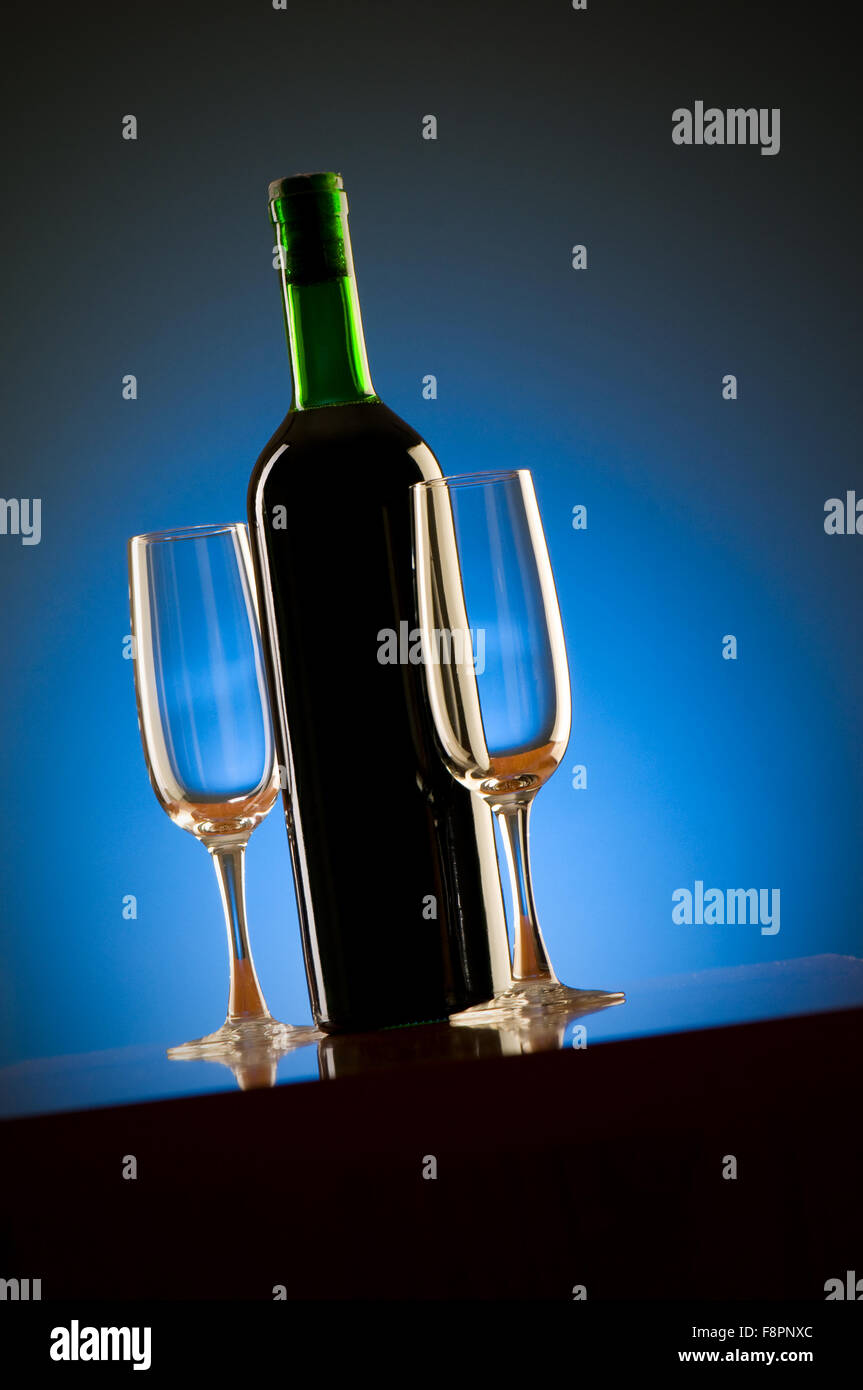 Wine concept with gradient background Stock Photo - Alamy