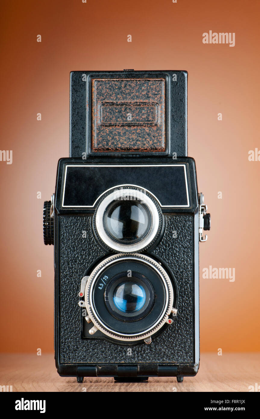 Retro camera gradient hi-res stock photography and images - Alamy