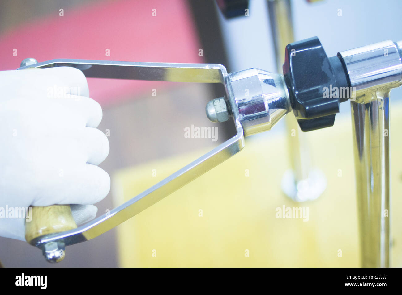 Hand, wrist and fingers physiotherapy rehabilitation treatment from ...