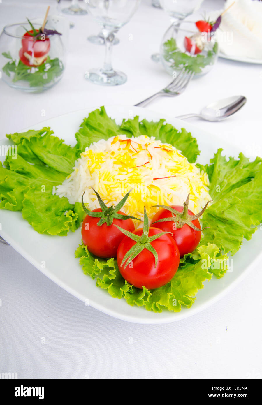 Plain rice served in the plate Stock Photo - Alamy