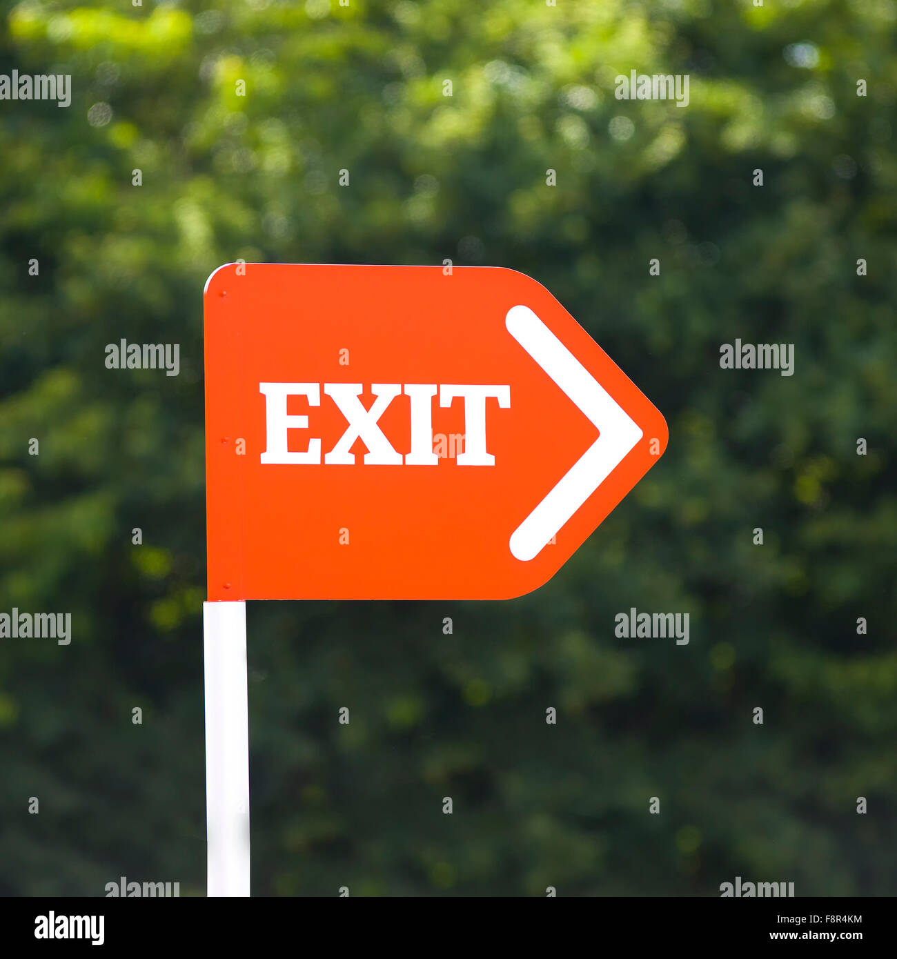 White post sign hi-res stock photography and images - Alamy