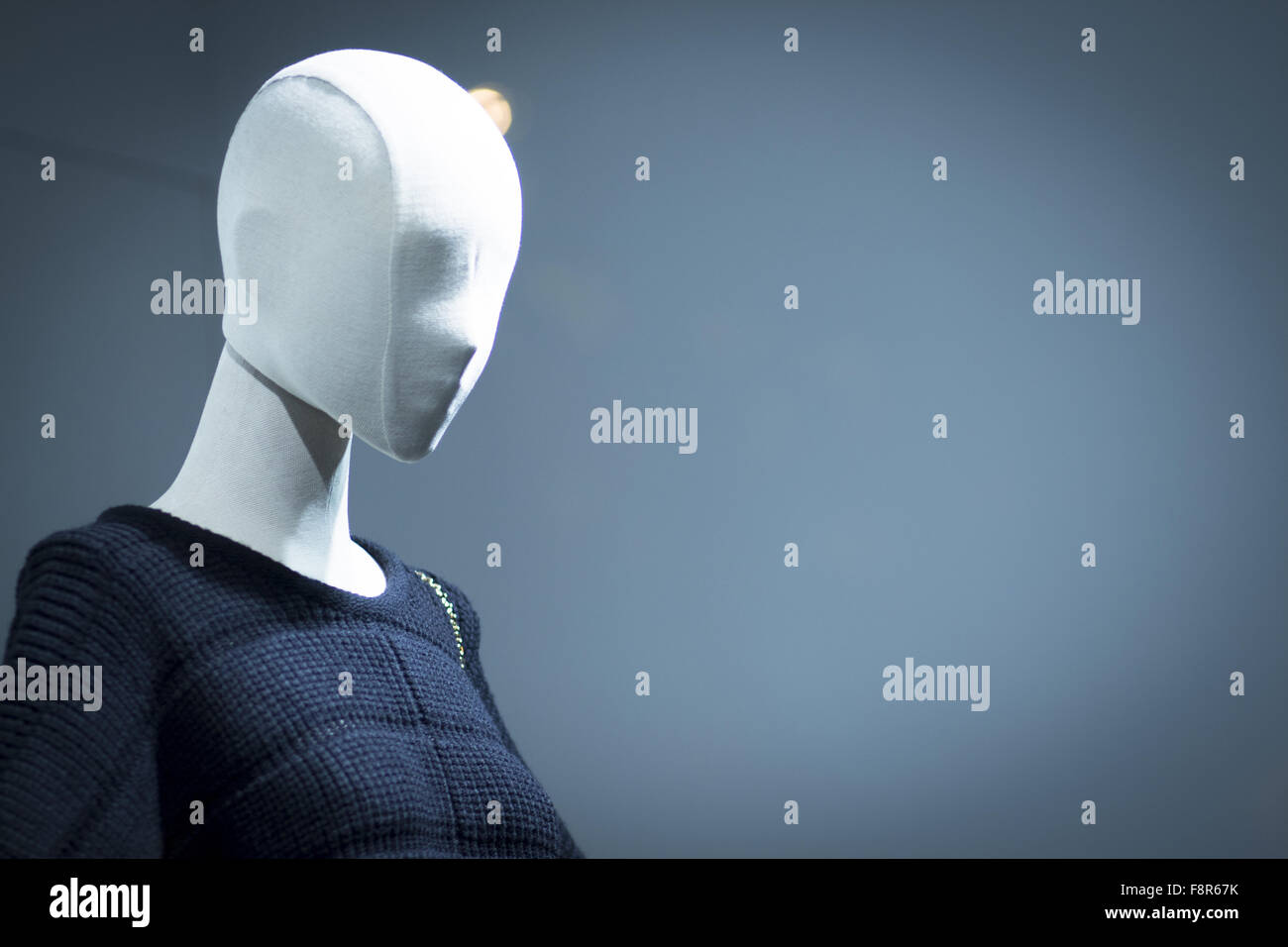 Shop dummy fashion mannequin in department store boutique window ...