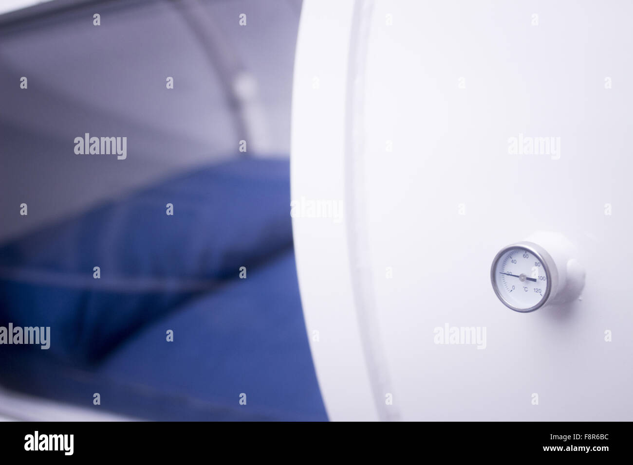 Hyperbaric Oxygen Therapy HBOT chamber tank used for specialised ...