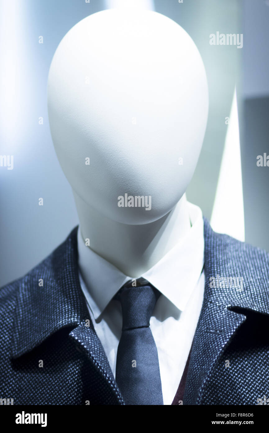 Shop dummy fashion mannequin in department store boutique window ...