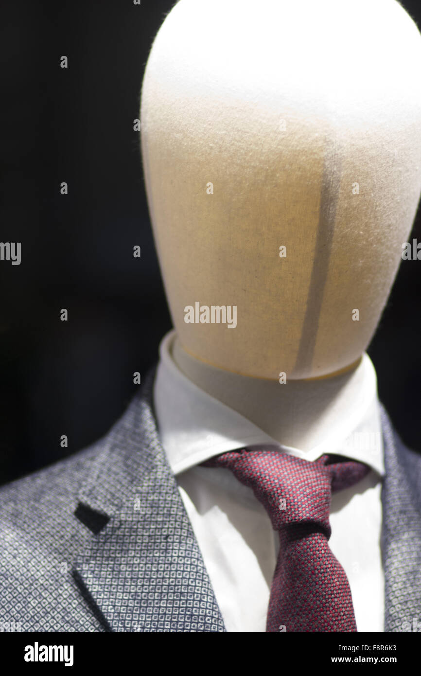 Shop dummy fashion mannequin in department store boutique window ...