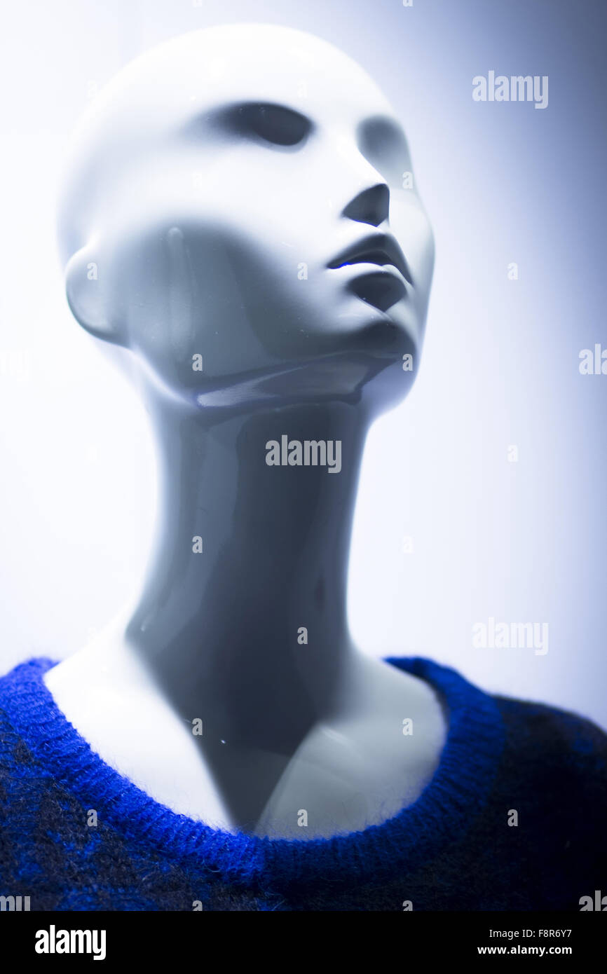 Shop dummy fashion mannequin in department store boutique window ...