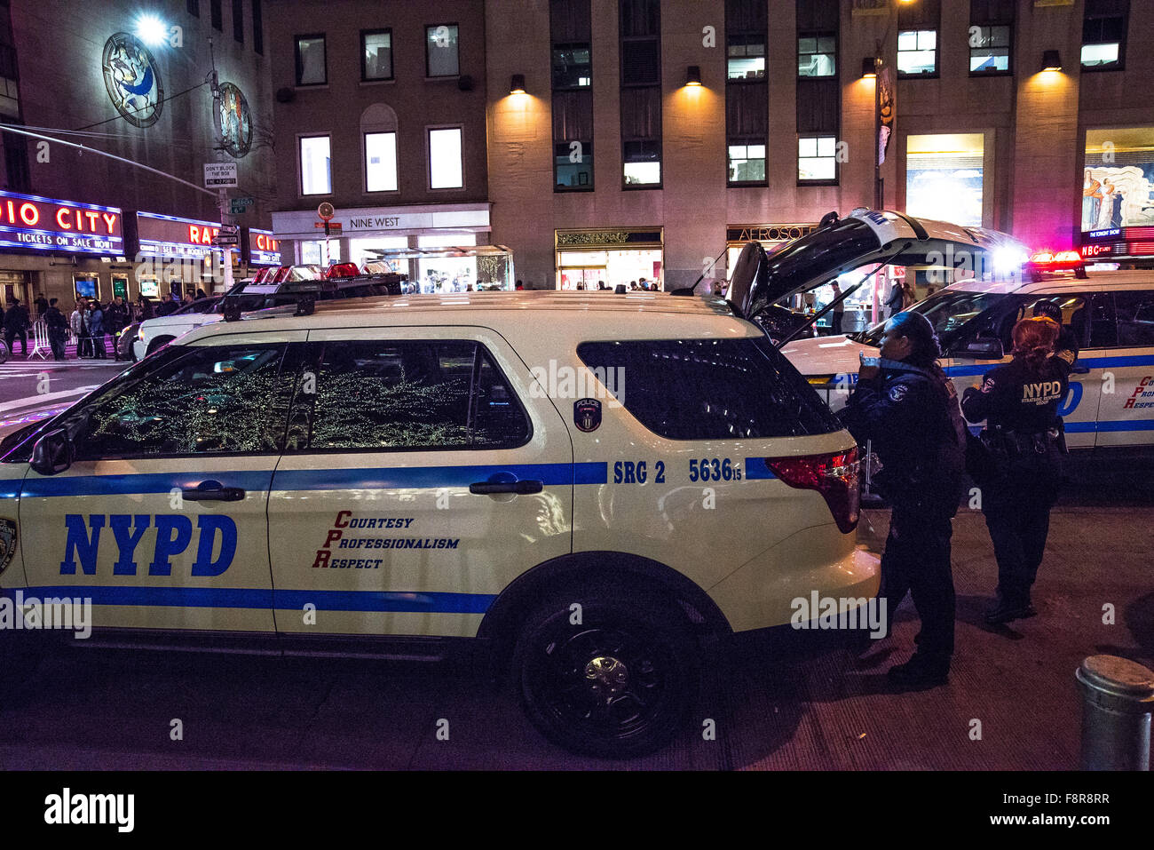 New York, United States. 10th Dec, 2015. Officers from the NYPD's ...