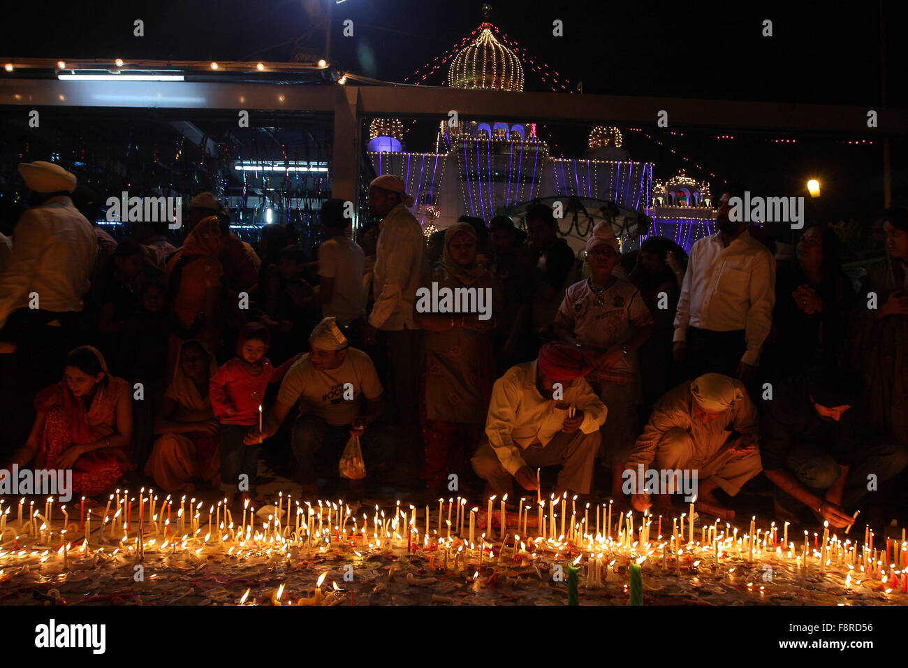 Guru parab festival hi-res stock photography and images - Alamy