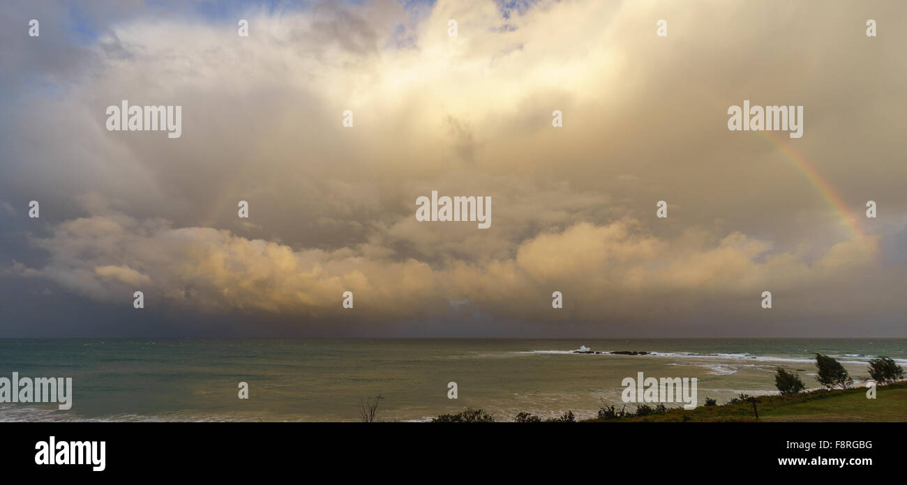 Rainbow over ocean hi-res stock photography and images - Alamy