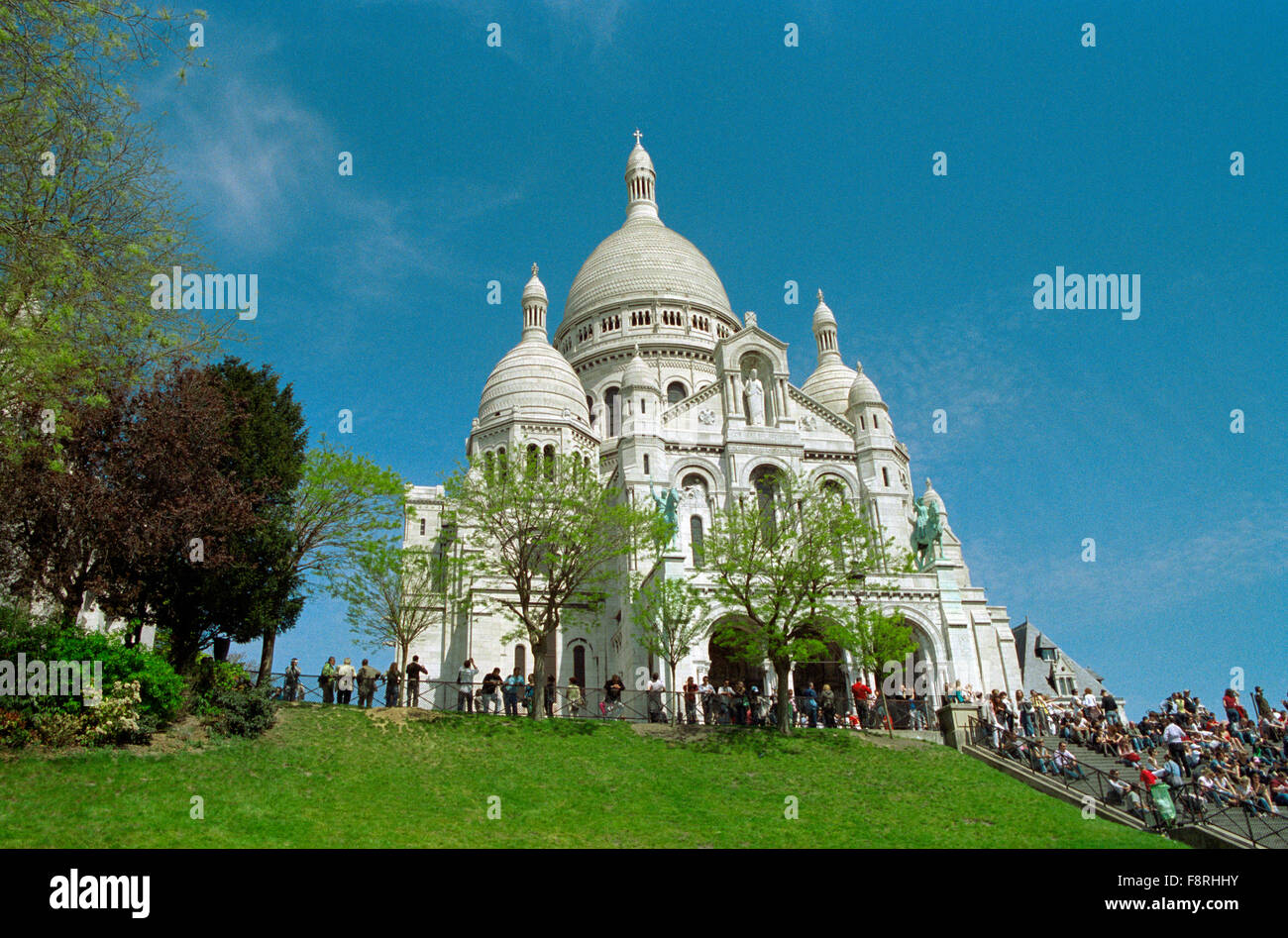 France, Paris, Montmartre, Basilique du Sacre Coeur, Church Stock Photo ...