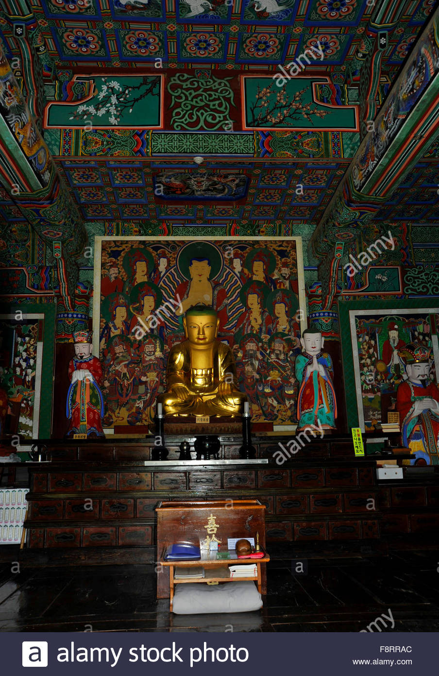 Ksitigarbha Stock Photos & Ksitigarbha Stock Images - Alamy