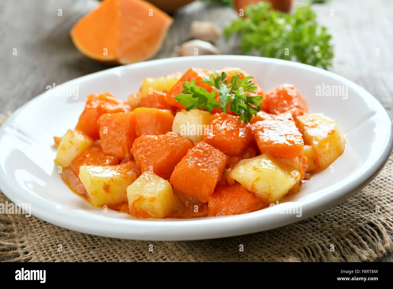 Potato ragout hi-res stock photography and images - Alamy