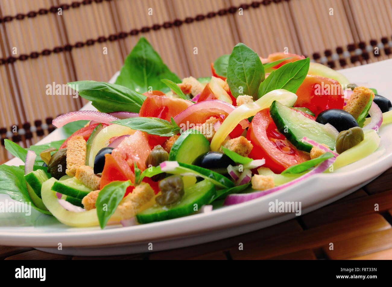 Salad tomato olives onion cucumber hi-res stock photography and images ...